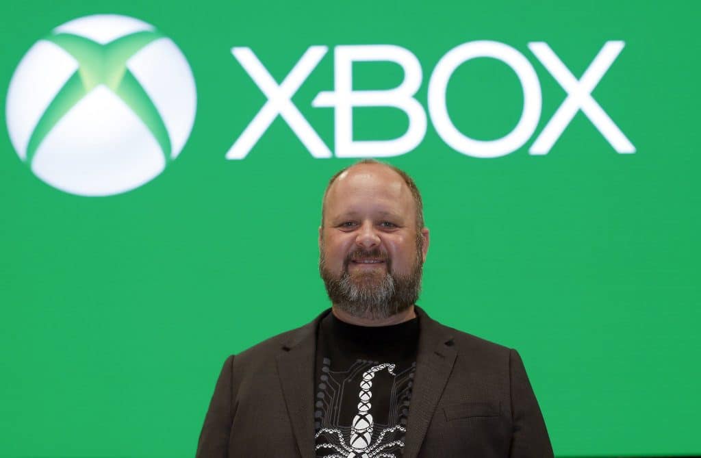 Aaron Greenberg ha ricevuto un grande promozione